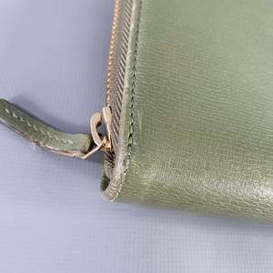 Gucci | Accessories | Gucci Green Leather Zip Wallet | Poshmark